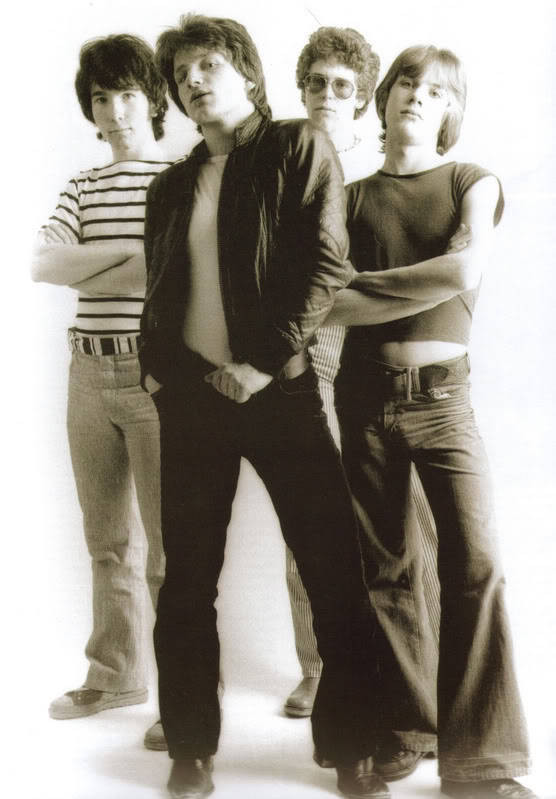 U2 альбом Early Demos (2004)